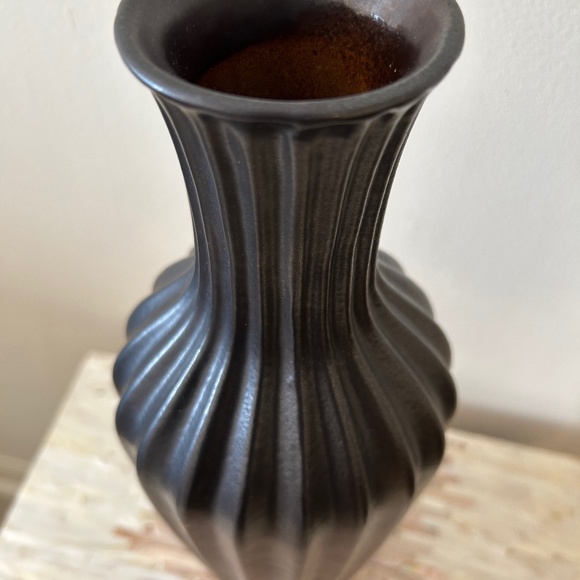 Accents | Ceramic Fluted Vase | Poshmark